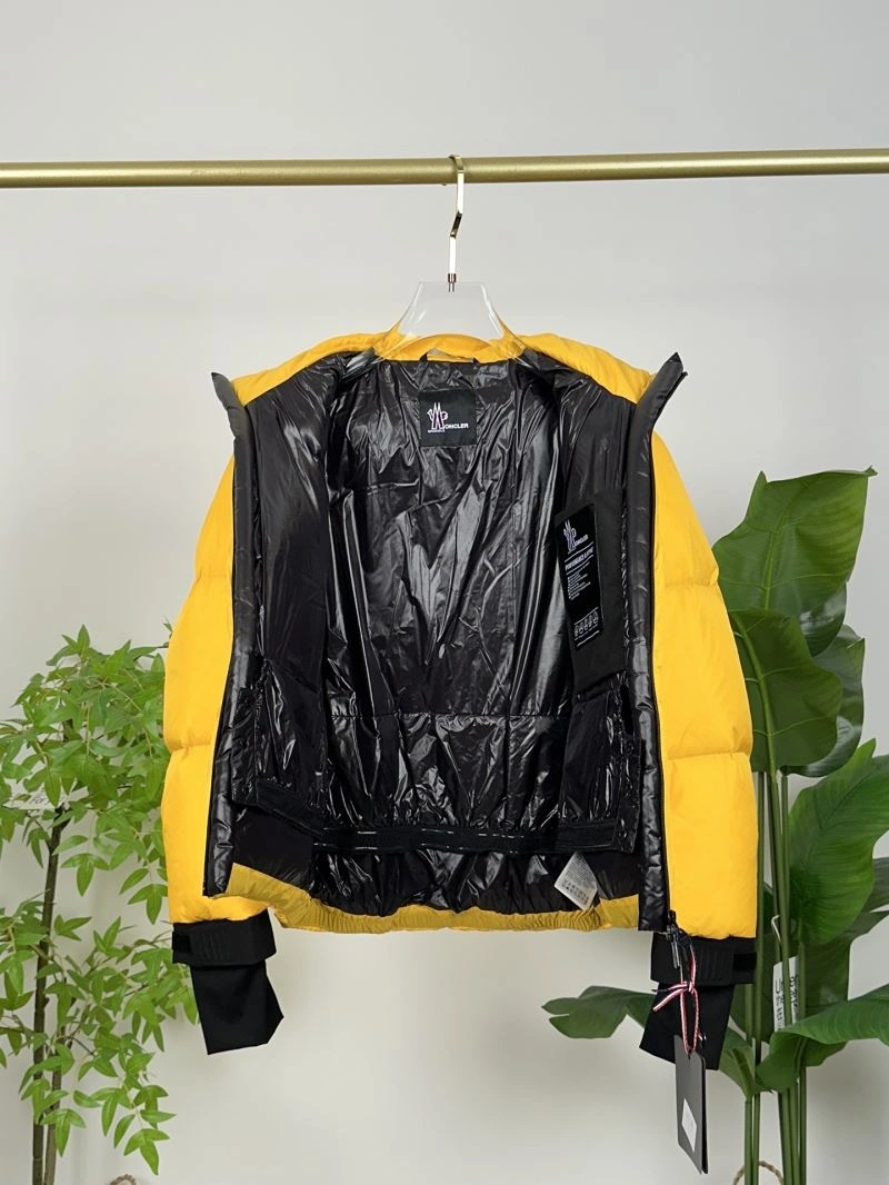 Low-cost Moncler Down Jackets