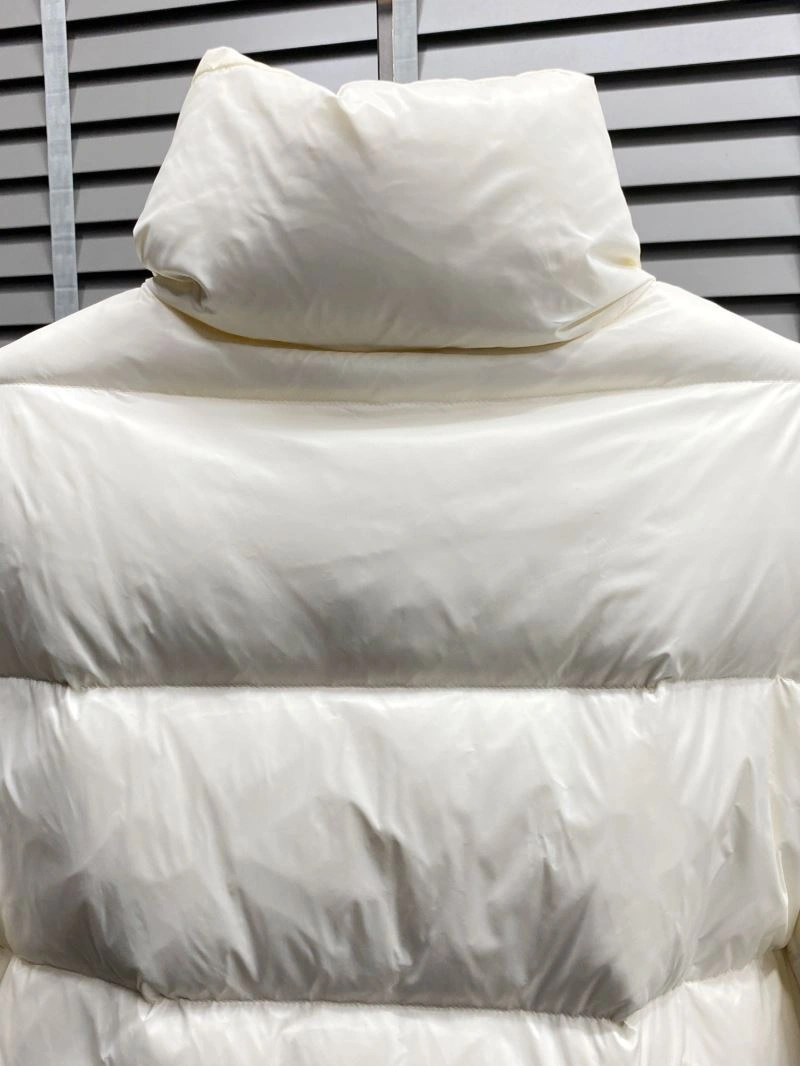 Accurate model Moncler Down Jackets