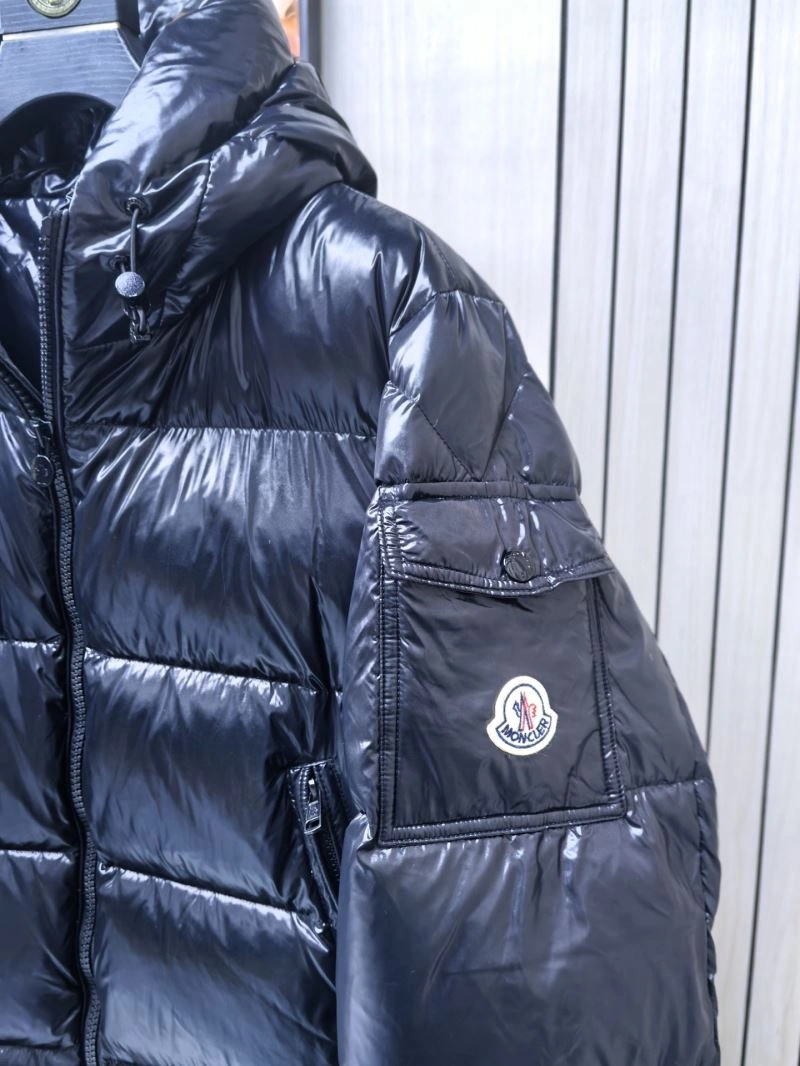 Accurate model Moncler Down Jackets