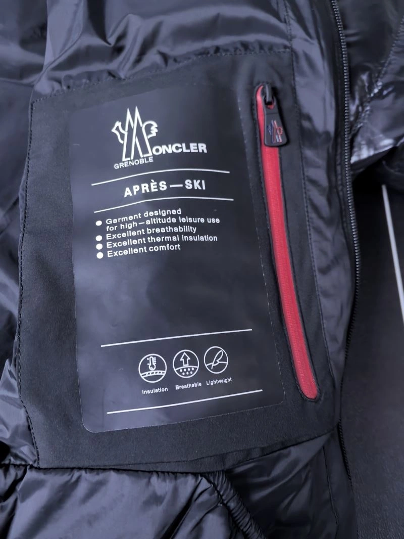 Accurate model Moncler Down Jackets
