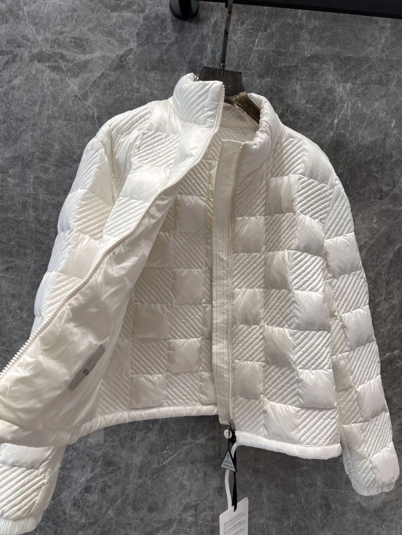 High accuracy Moncler Down Jackets