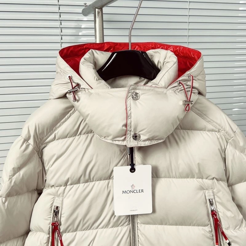 Low-cost Moncler Down Jackets