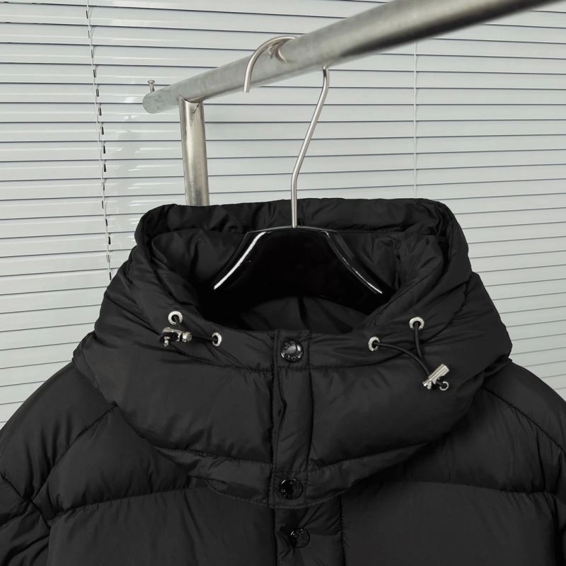 High accuracy Moncler Down Jackets