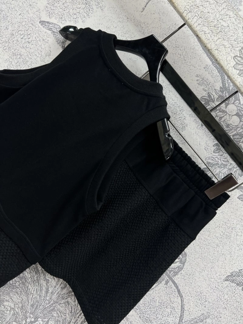 Discounted Moncler Dress Suits