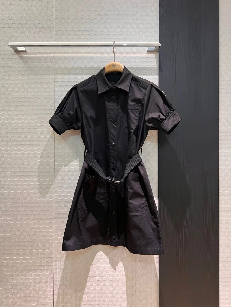 Accurate model Moncler Dress