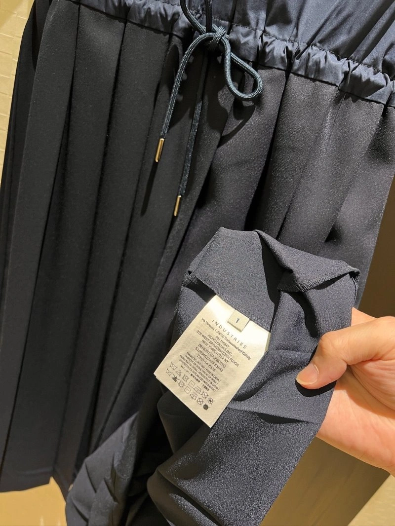 Reasonably priced Moncler Dress