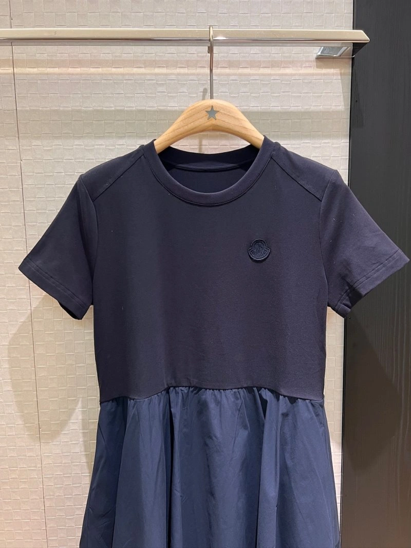 Low-cost Moncler Dress