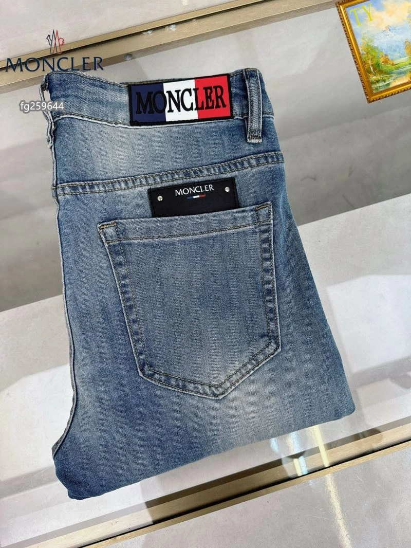 Moncler Jeans