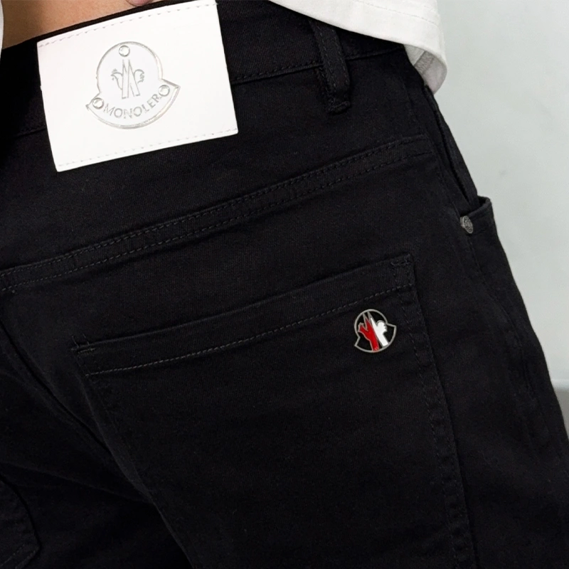 Top match Moncler Jeans
