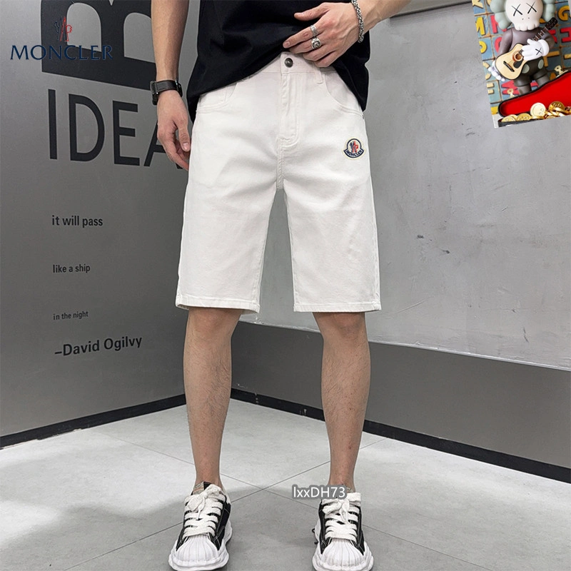Top match Moncler Jeans