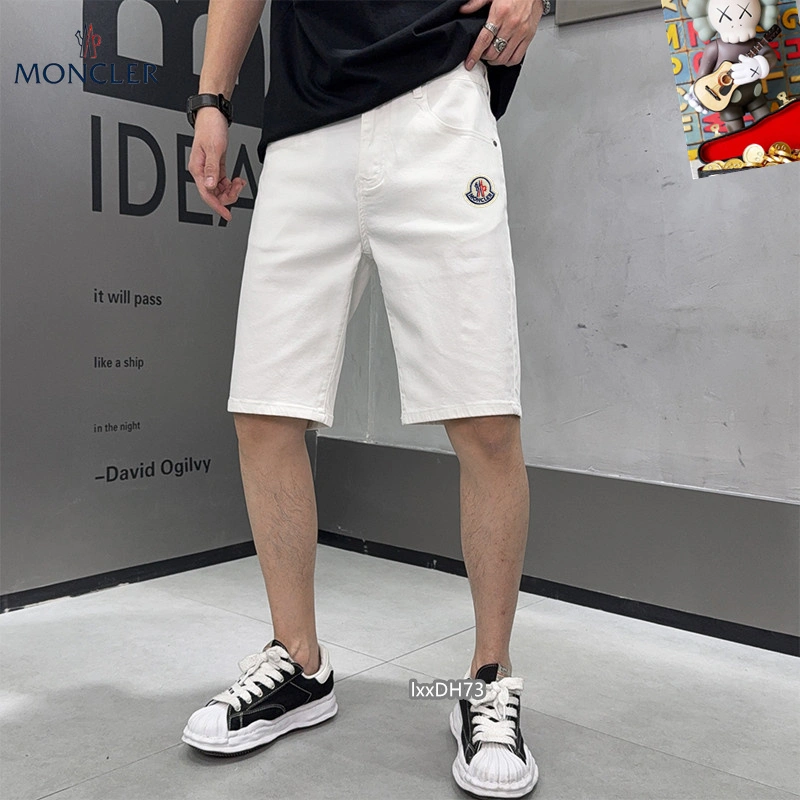 Top match Moncler Jeans