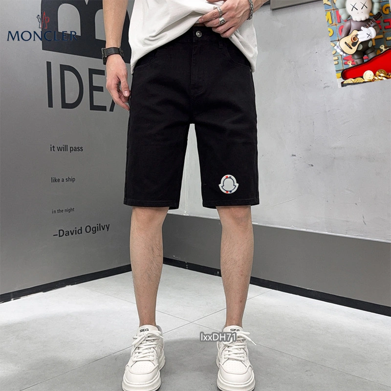 Moncler Jeans
