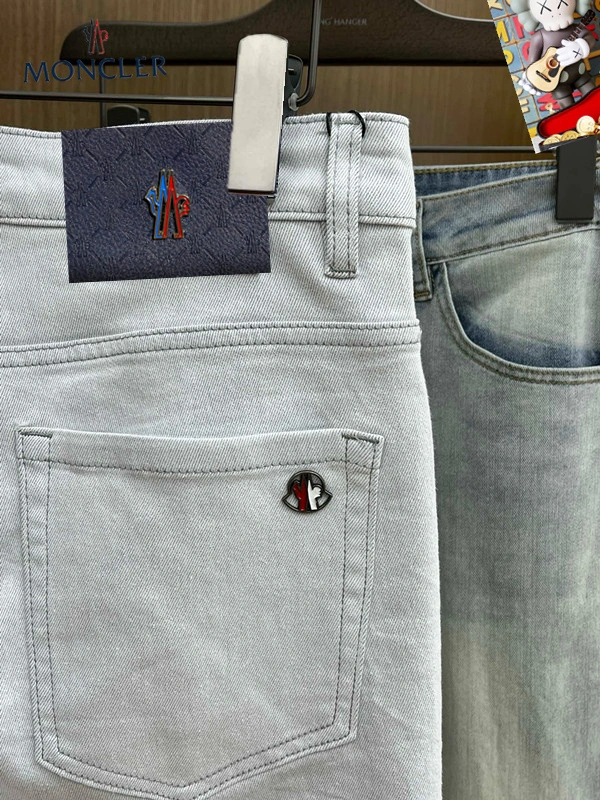 Moncler Jeans
