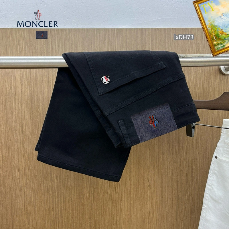 Moncler Jeans