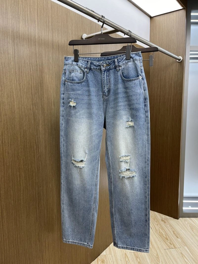 Top match Moncler Jeans