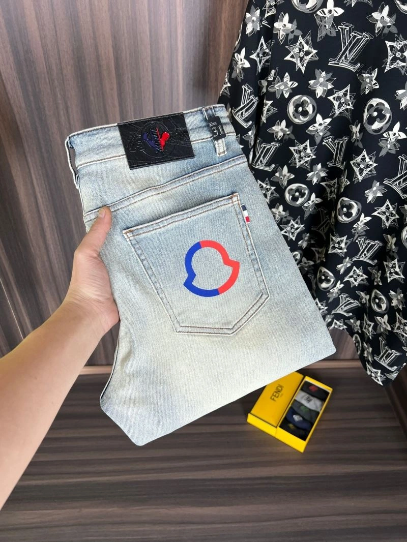 Moncler Jeans