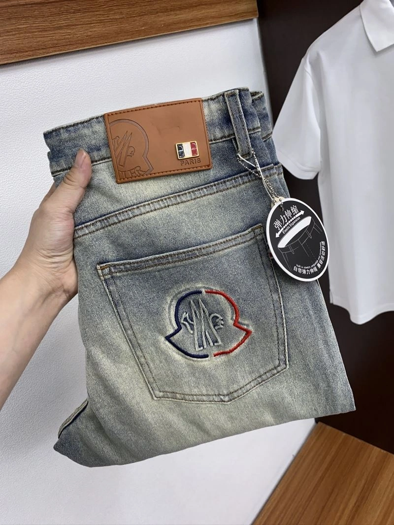 Moncler Jeans