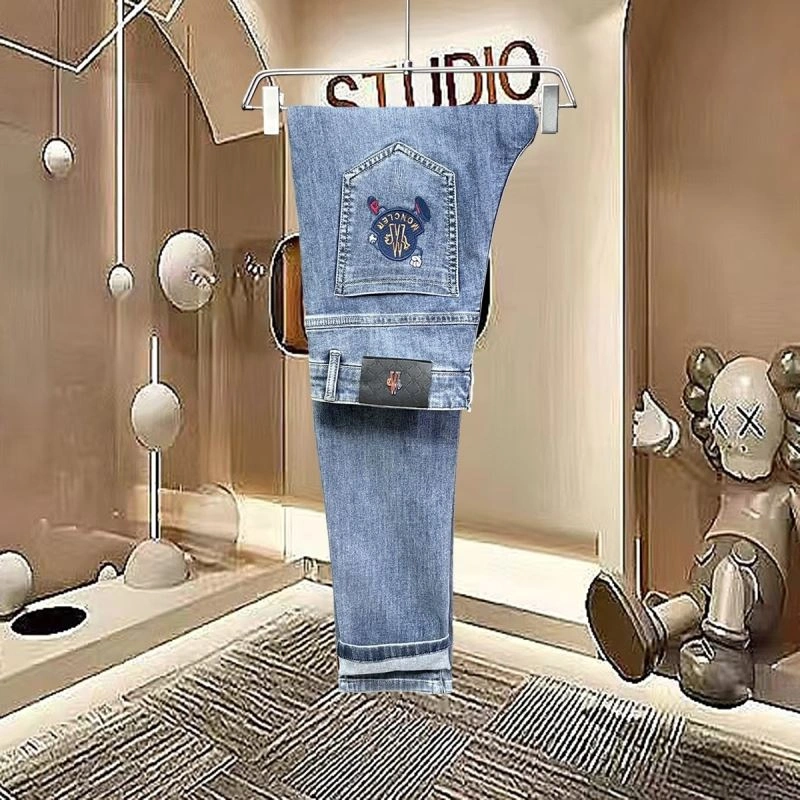 Moncler Jeans