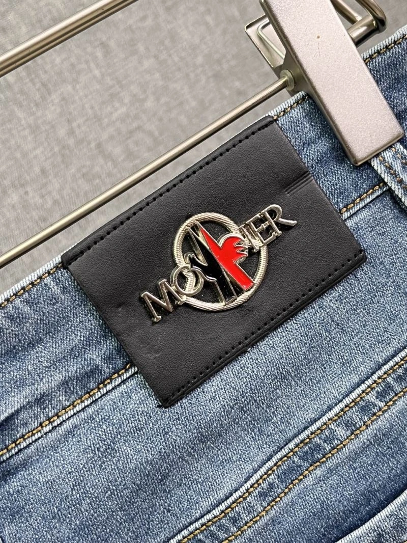 Inexpensive Moncler Jeans
