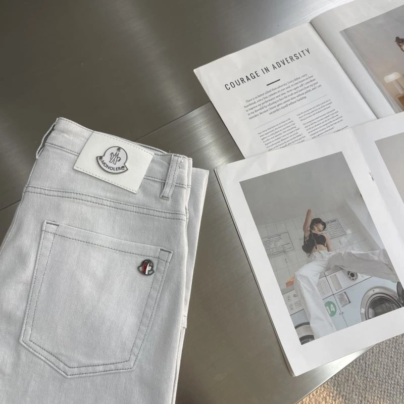 Moncler Jeans