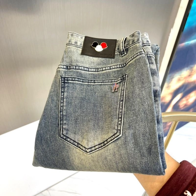 Moncler Jeans