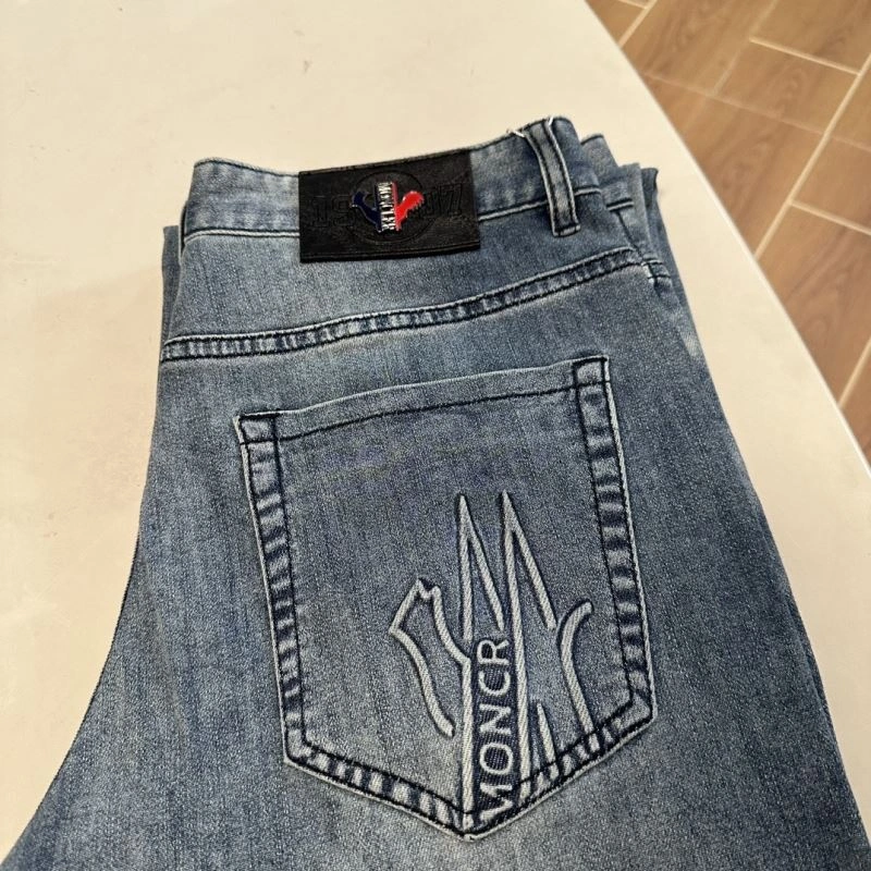 Moncler Jeans