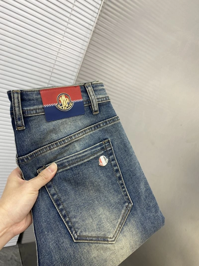 Moncler Jeans