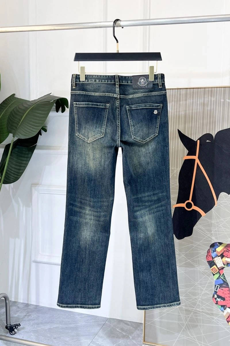 Accurate model Moncler Jeans