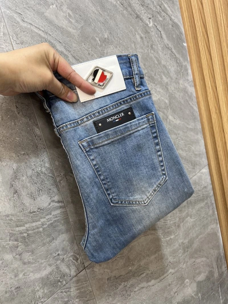 Moncler Jeans