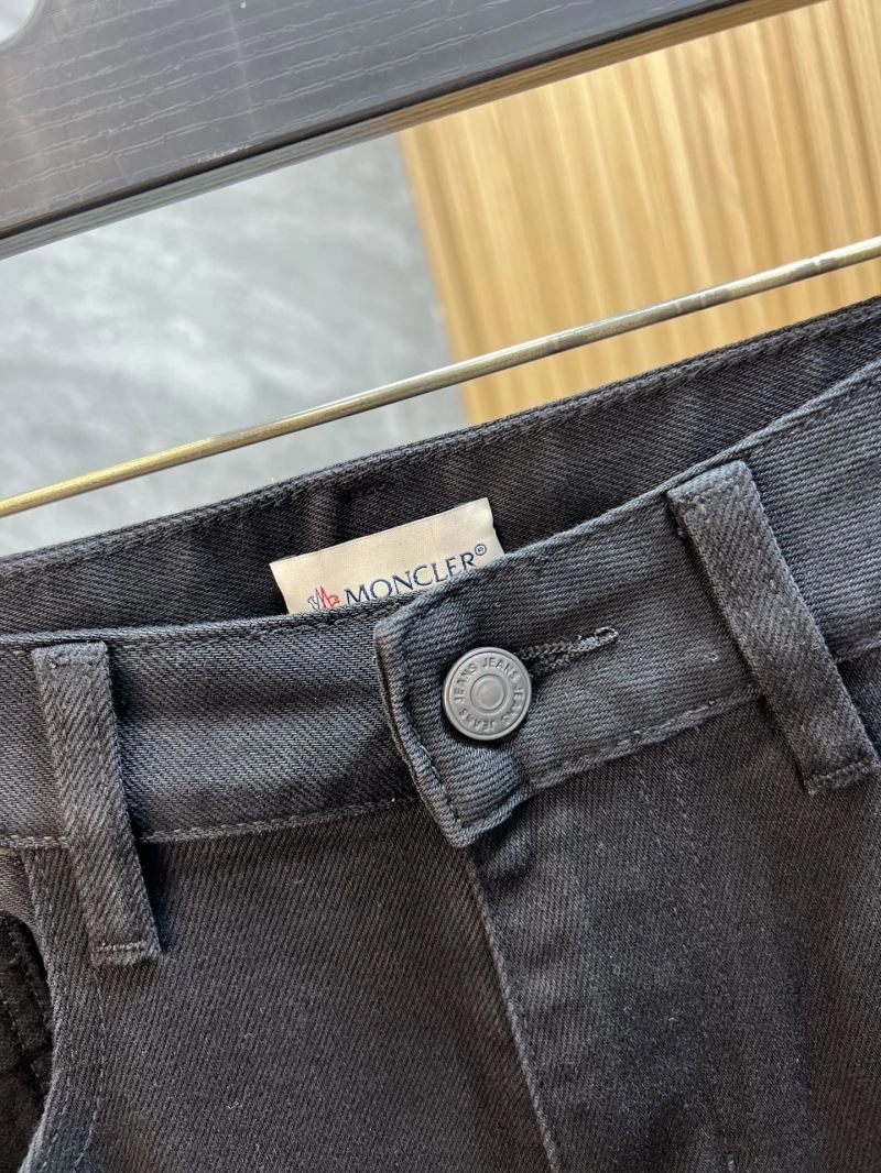 Discounted Moncler Jeans