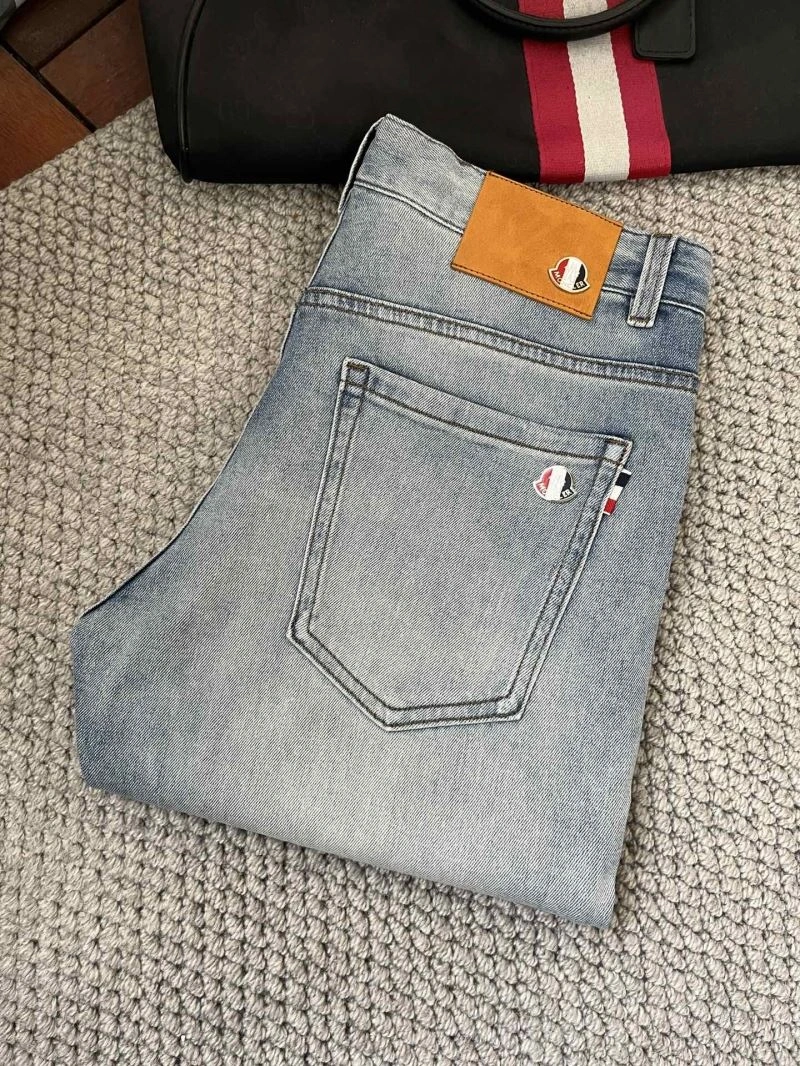 Moncler Jeans