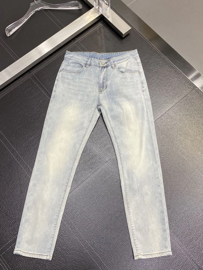 Low-cost Moncler Jeans