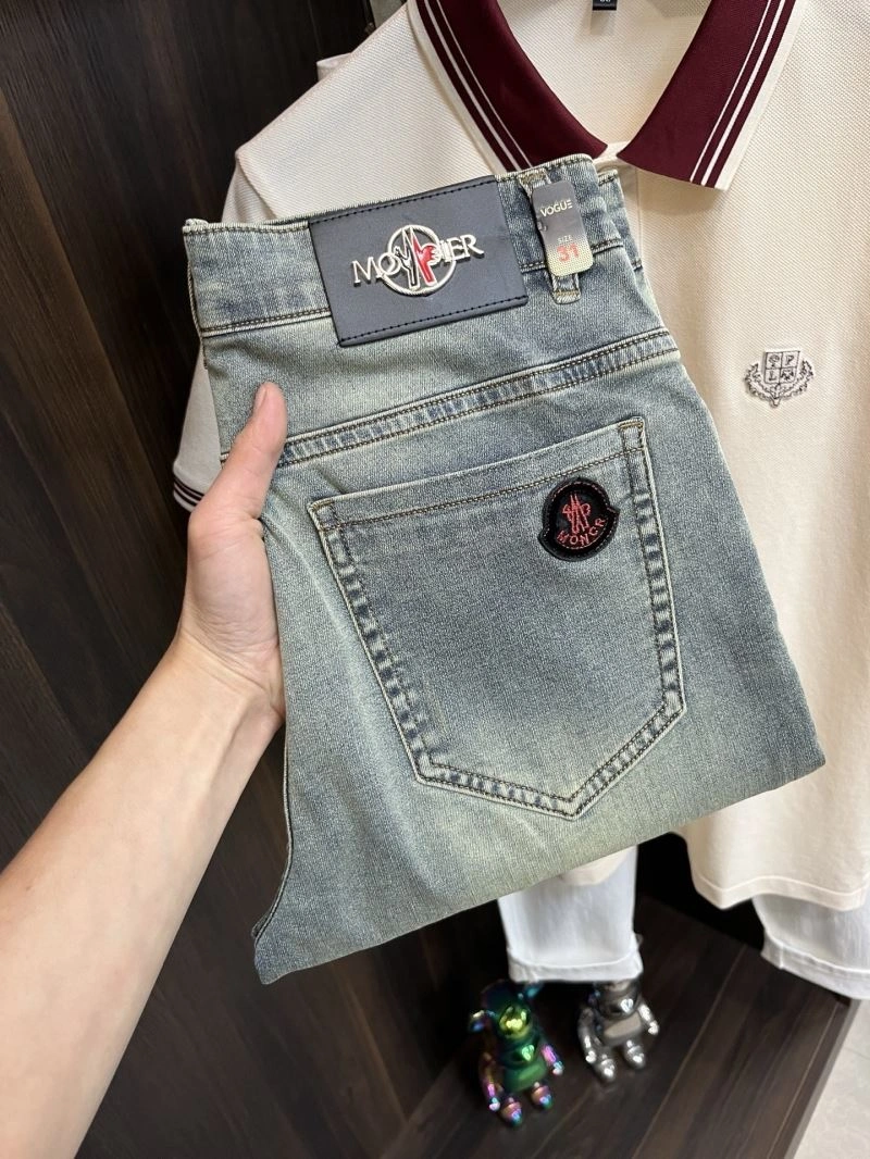 Moncler Jeans