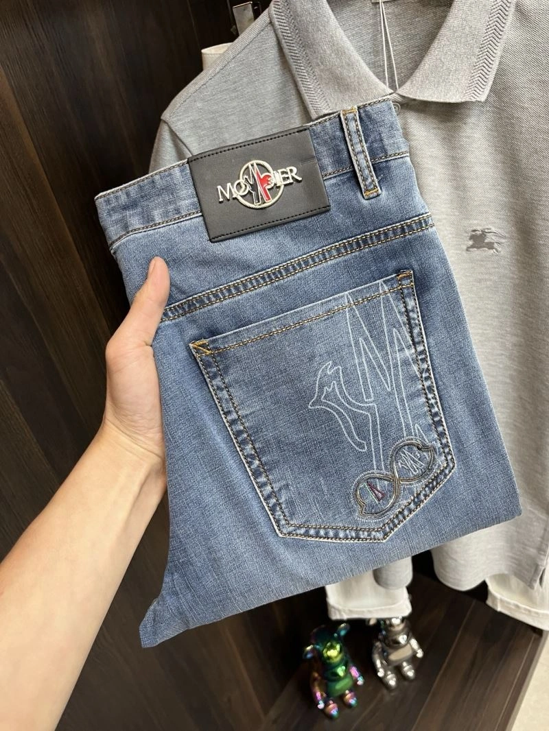 Moncler Jeans