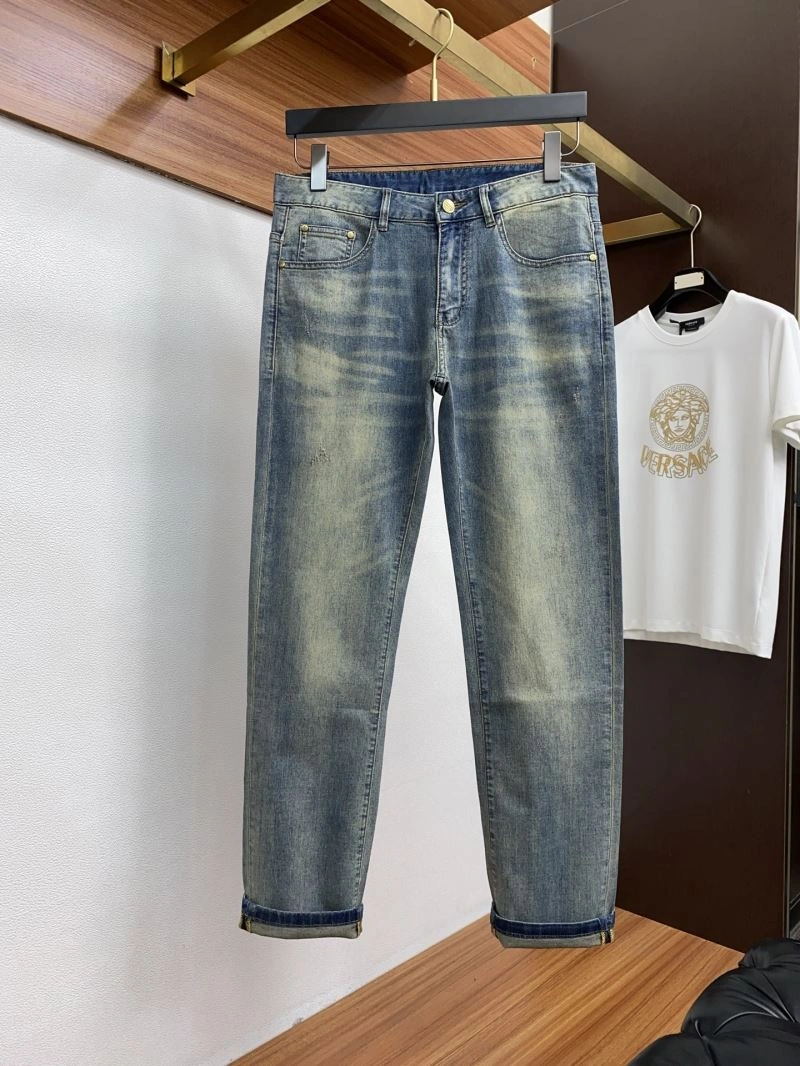 Low-cost Moncler Jeans