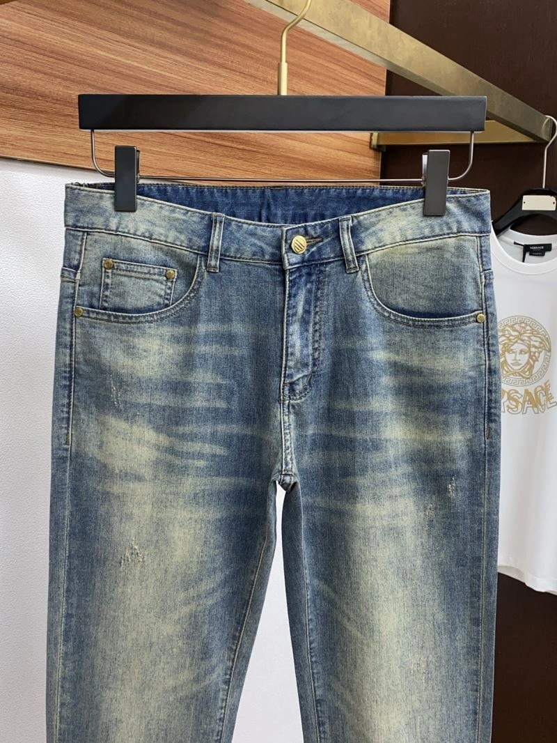 Low-cost Moncler Jeans