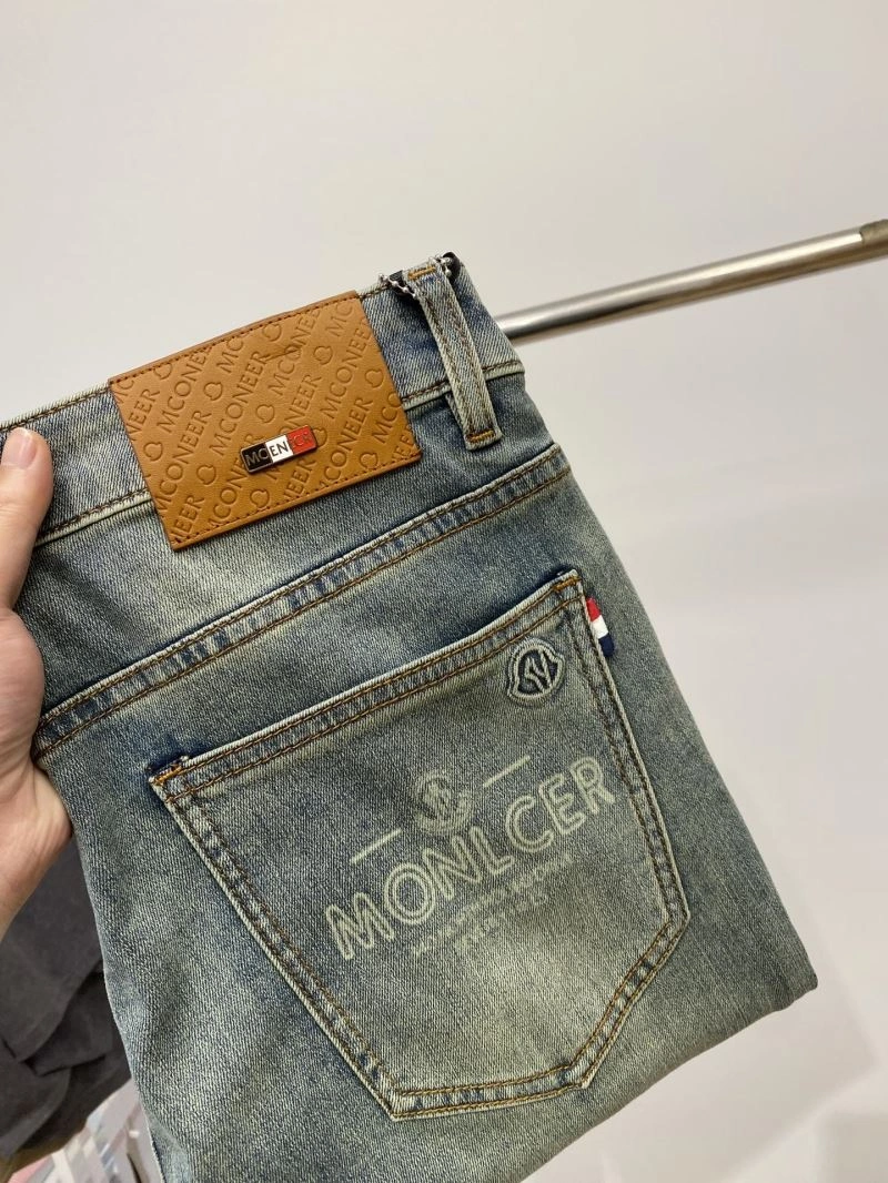 Moncler Jeans