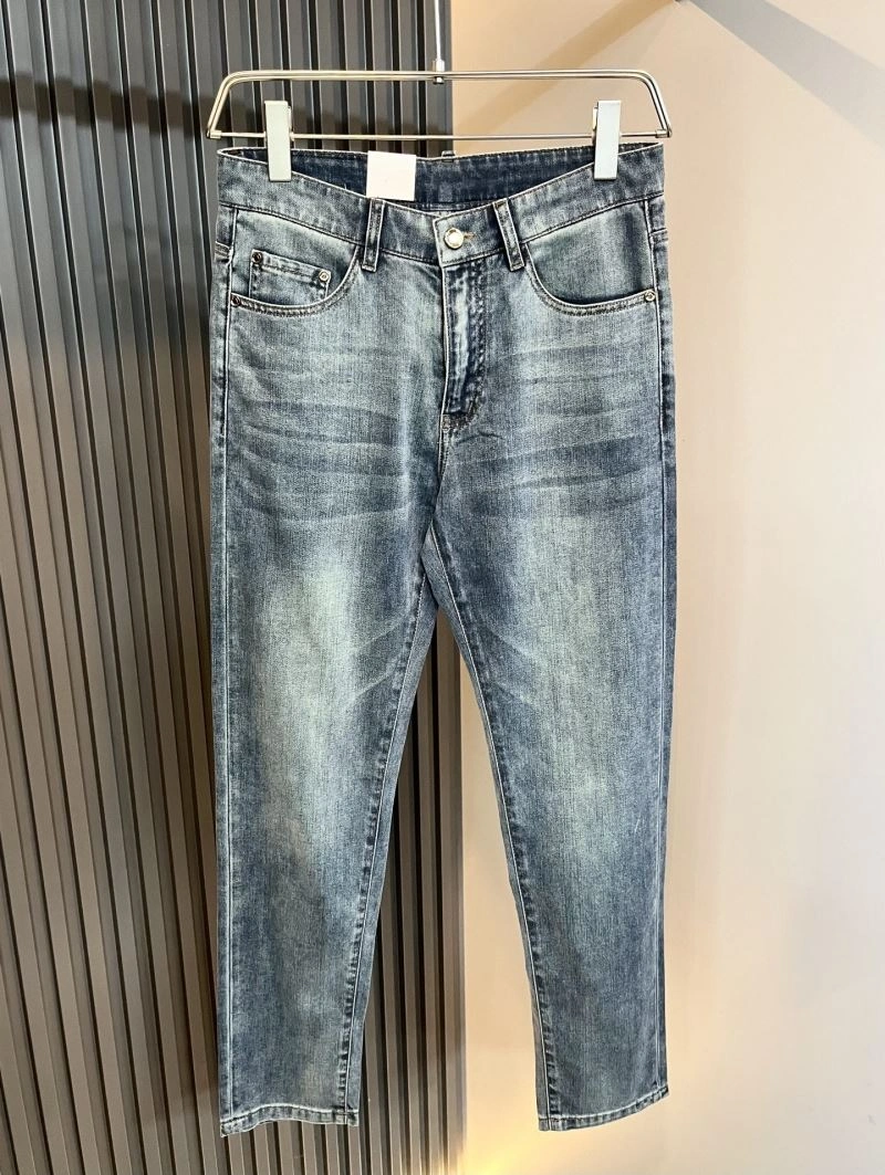 Low-cost Moncler Jeans