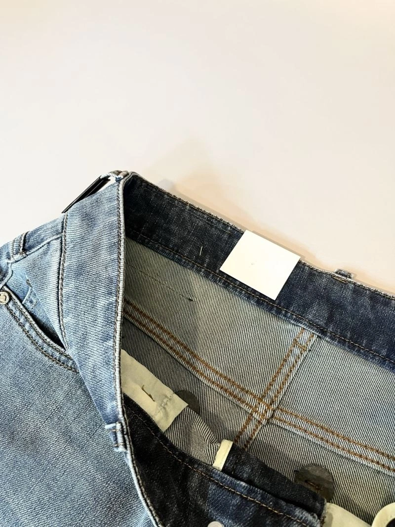 Low-cost Moncler Jeans