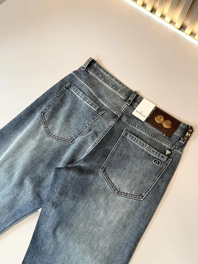 Low-cost Moncler Jeans