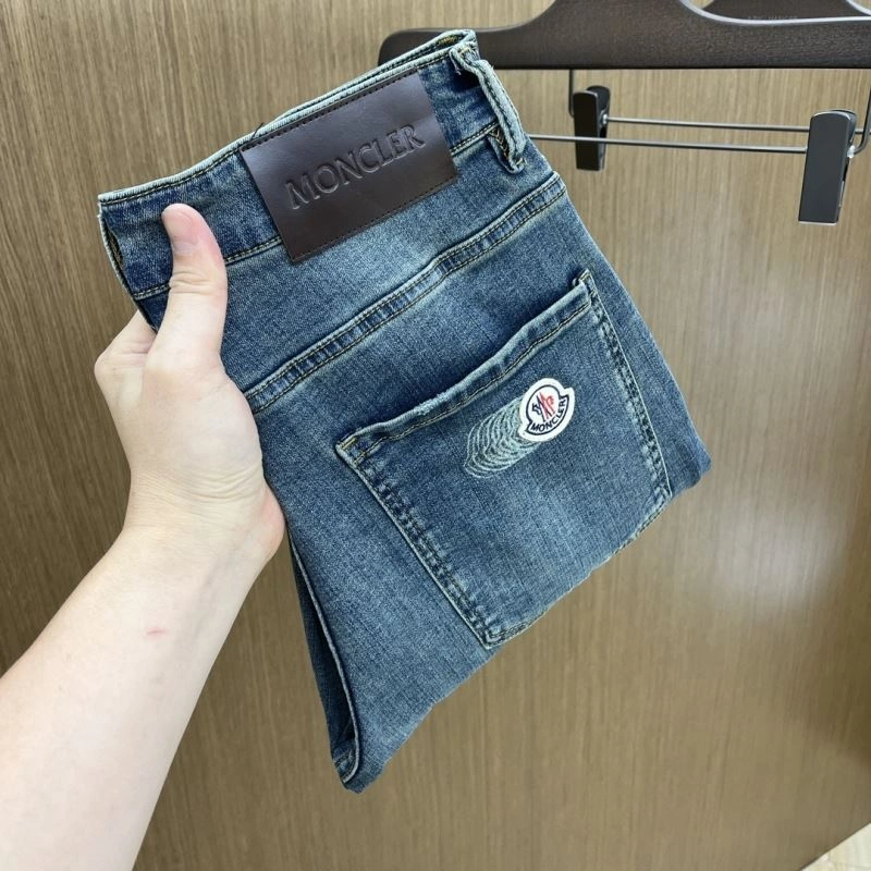 Moncler Jeans