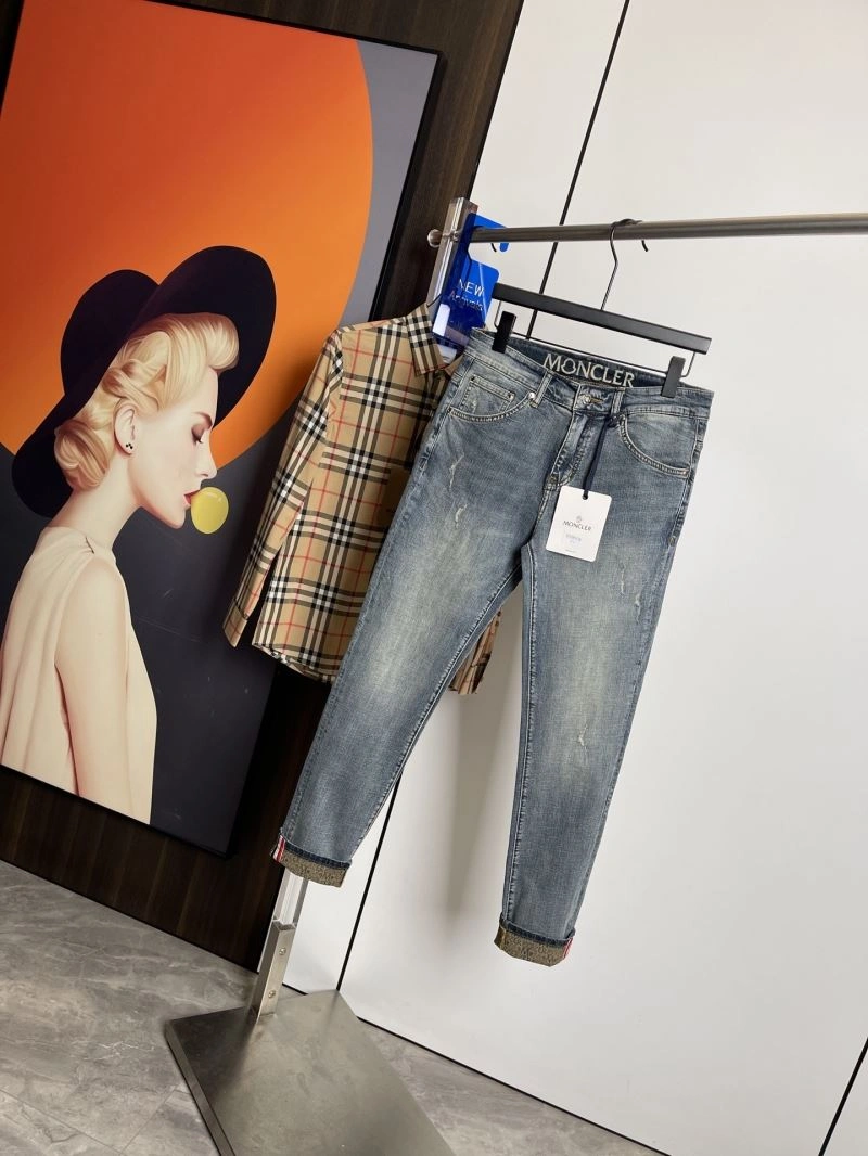 Moncler Jeans