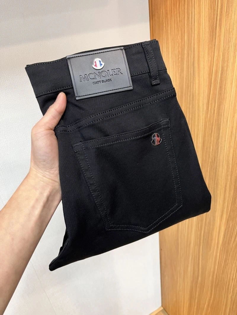 Moncler Jeans