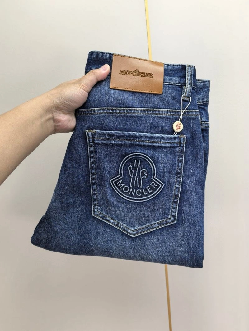 Moncler Jeans