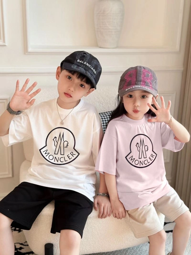 High fidelity Moncler Kids