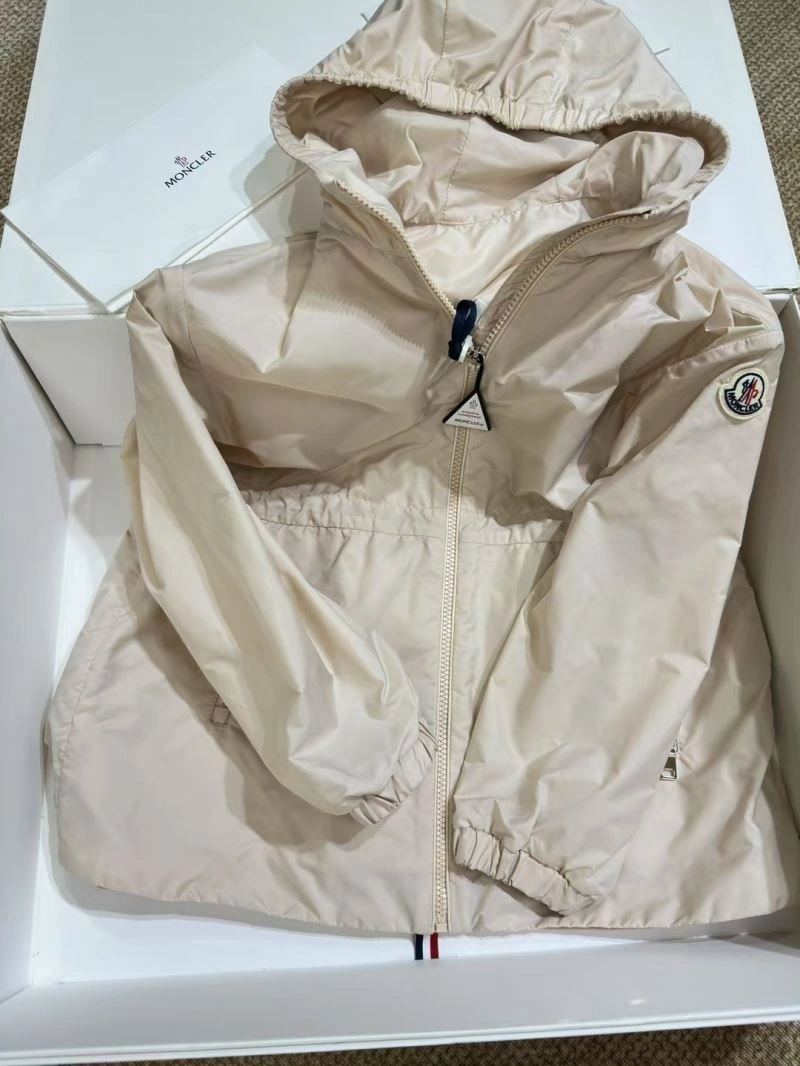 Brand-authenticated Moncler Kids