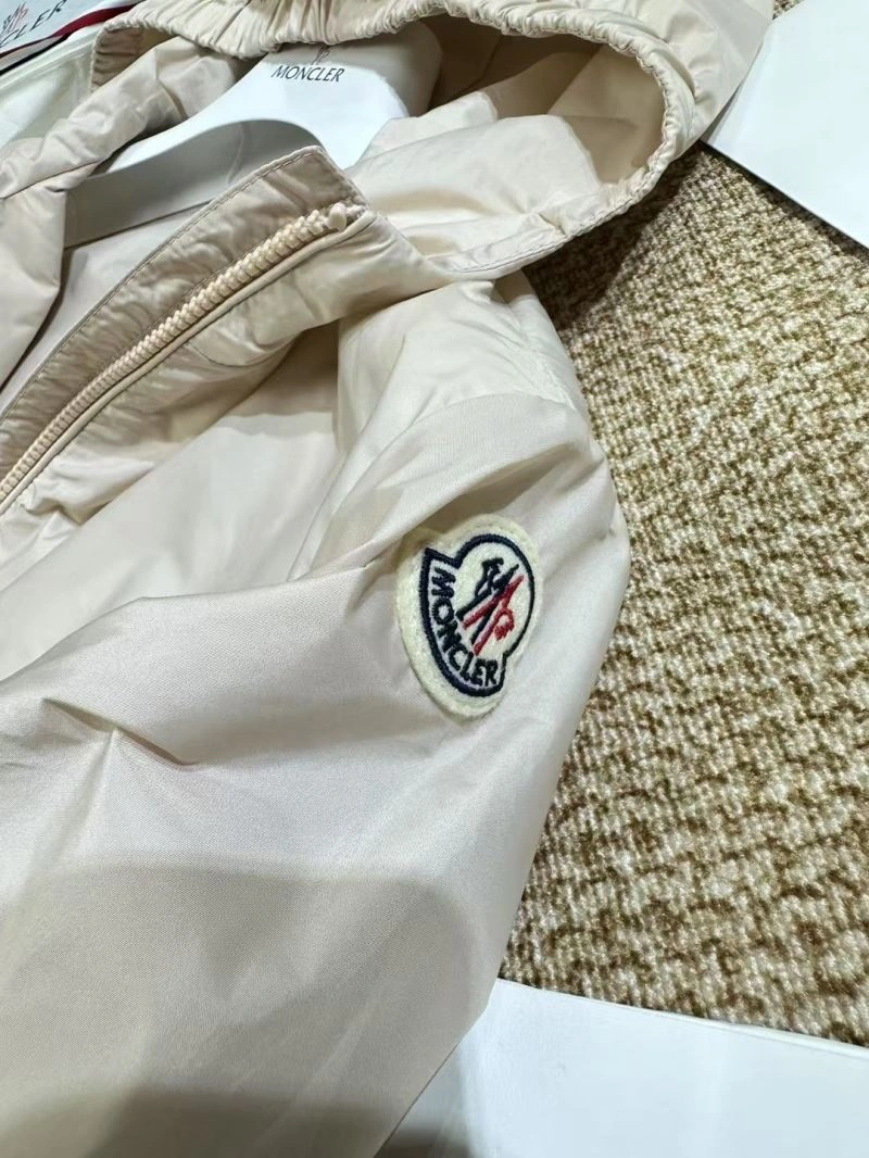 Brand-authenticated Moncler Kids