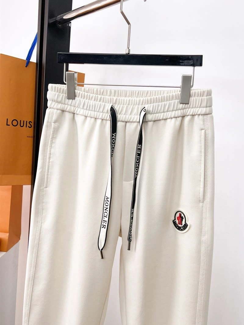 Indistinguishable Moncler Long Pants