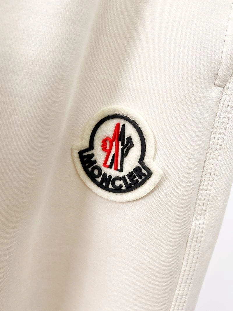 Indistinguishable Moncler Long Pants