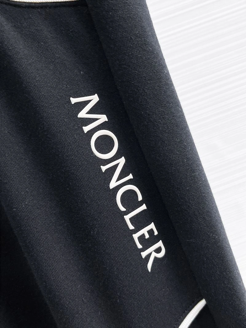 Value-priced Moncler Long Pants